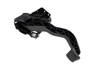 OEM GM 15251905 - Pedal Asm-Clutch (W/ Bracket)