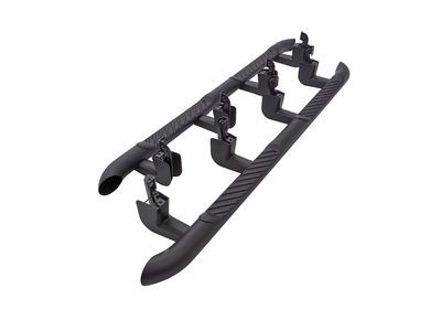 OEM GM 84208261 - Crew Cab 4-Inch Round Assist Steps in Black