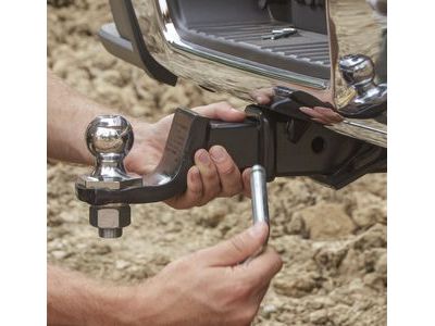 OEM GM 84301187 - 3, 500-lb.-Capacity Hitch Trailering Package