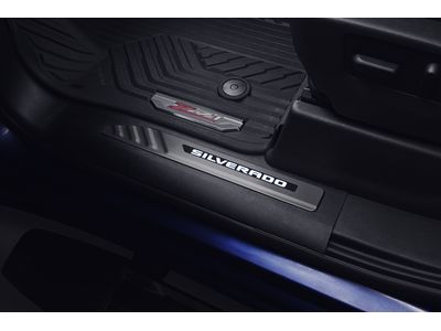 OEM GM 84359682 - Illuminated Door Sill Plates with Silverado Script