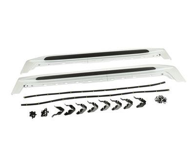 OEM GM 23278568 - Molded Assist Step in White Frost Tintcoat